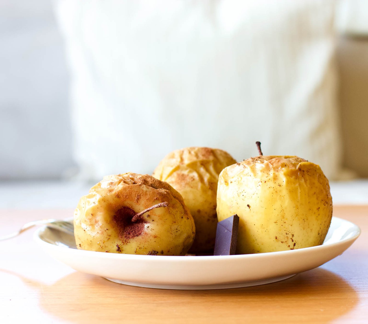 Cinnamon Baked Golden Apples Recipe – Refresh My Health