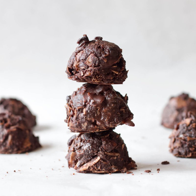 Double Chocolate Coconut Macaroons Recipe – Refresh My Health